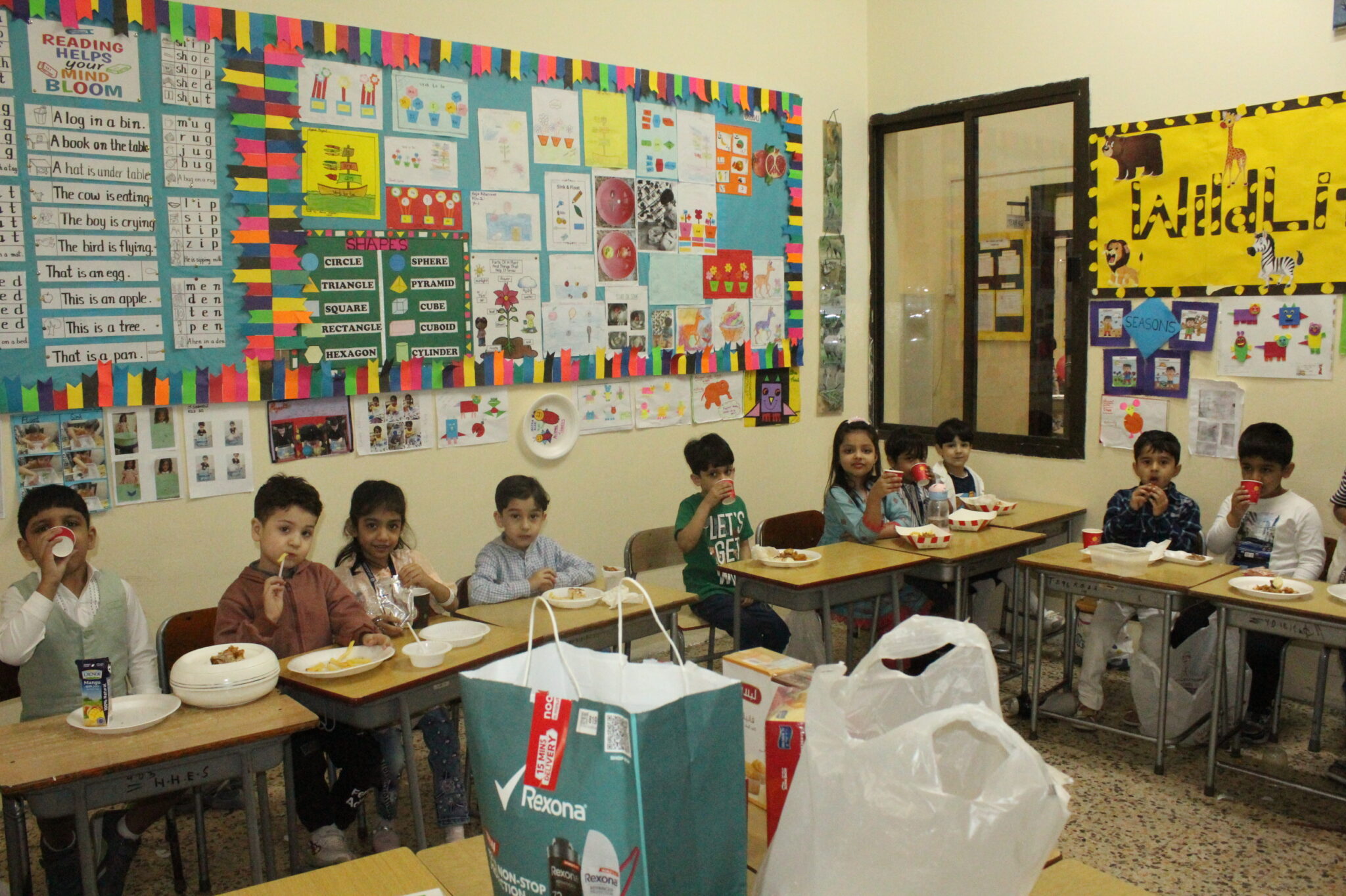 Photo Gallery – Happy Home English School